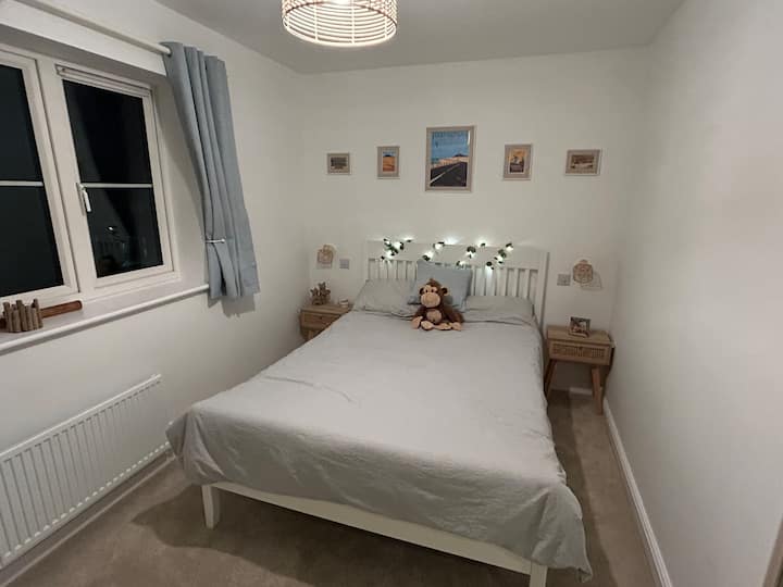 Room In Anna’s Home. With Bathroom. - Ledbury