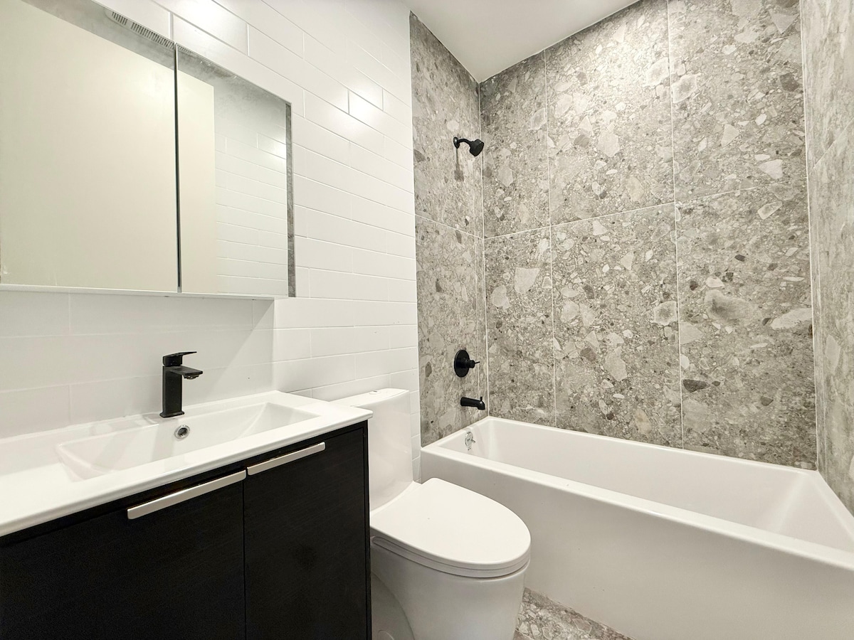 Bright Room in - #826 - Apartments for Rent in Brooklyn, New York ...