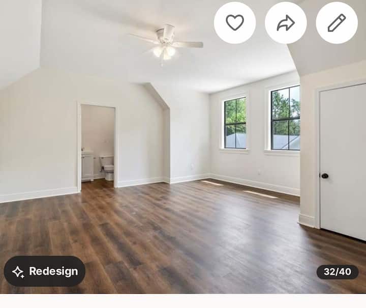 Suite Located Behind Owners House - Hammond, LA
