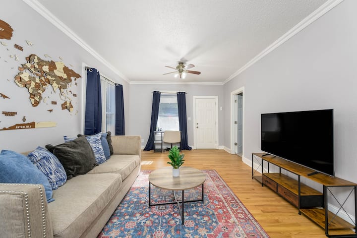 Central 2br | Perfect For Families & Contractors - Wichita, KS