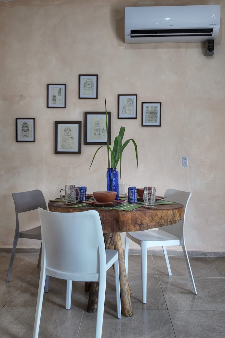 Hermosa Casa Yucateca En Envidiable Ubicación. - Yucatán