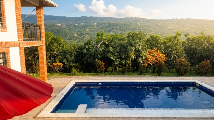 Esenza: Pool, Nature And Family Stay - La Mesa