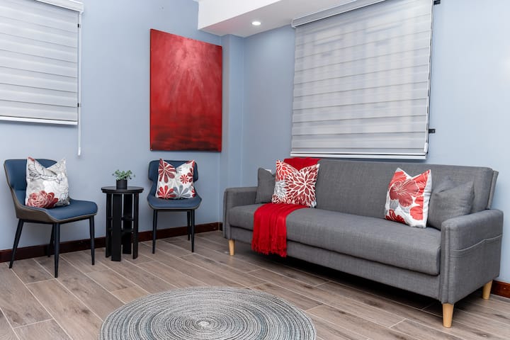 The Vantage - Luxurious 2bdr Near Int. Airport - Trinidad and Tobago