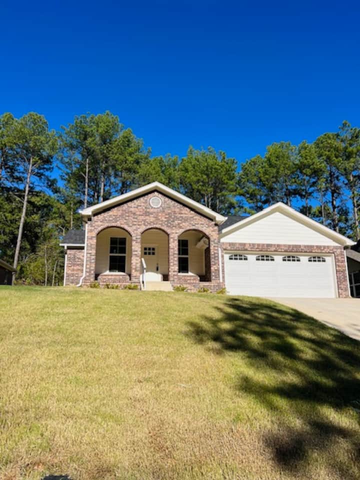 New Tyler Home! 
Azalea District - 3 Bed, 2 Bath - Tyler, TX