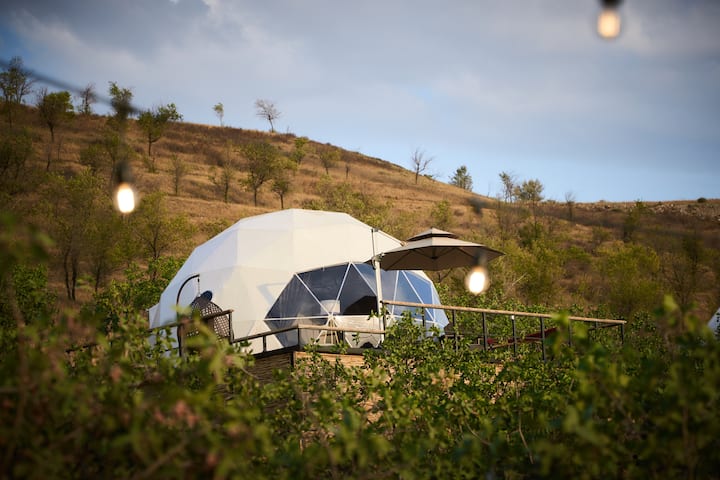 Scenic Glamping For Two • Mountain Escape - Kirghizistan