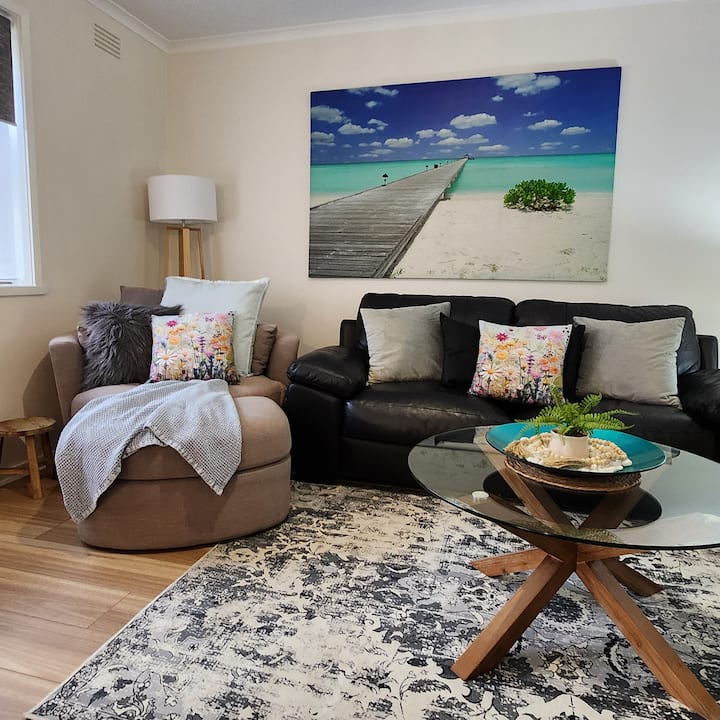 Lbarza 1br Relaxing Vibes In Cbd - Shepparton