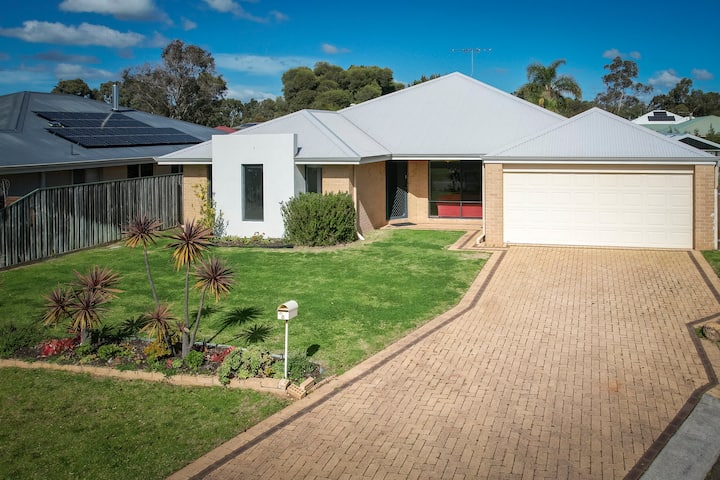 Clairault Retreat — Big Garden, Quiet Cul-de-sac - Dunsborough