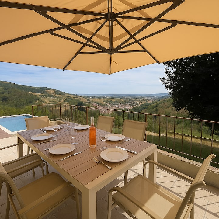 Panorama D’exception~piscine~9 Pers. Climatisée - Beaujolais