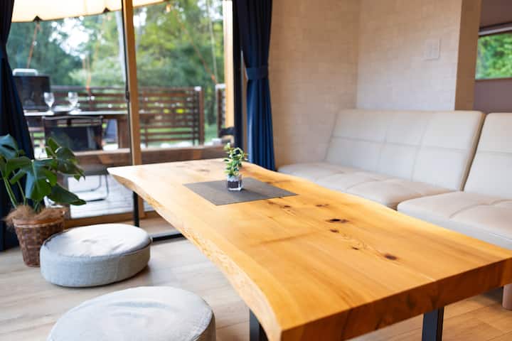 飛騨の自然に囲まれた一棟貸切ヴィラ｜焚き火＆プライベートサウナ - Gero