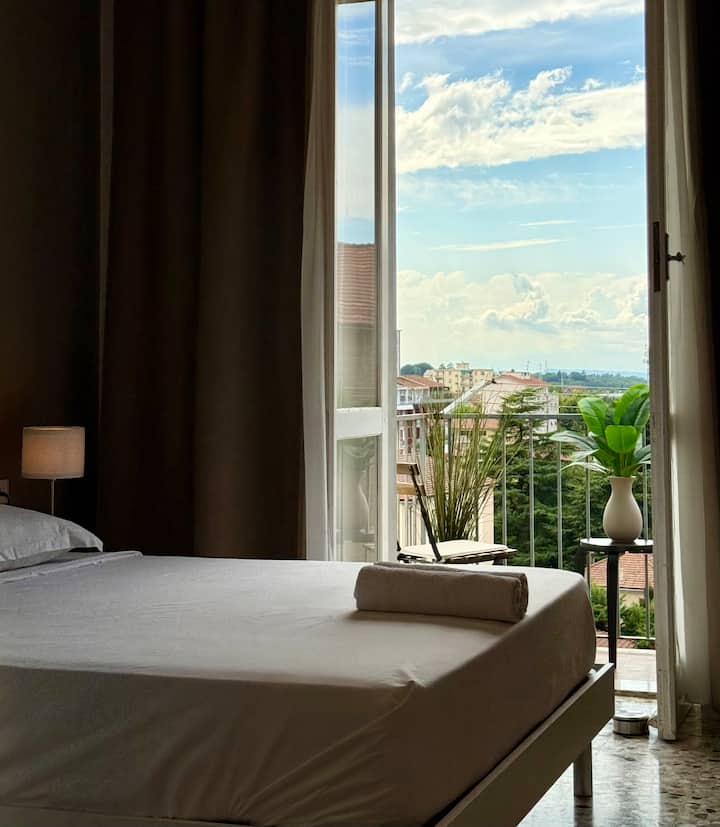 Novi Ligure Central Apartment - Novi Ligure