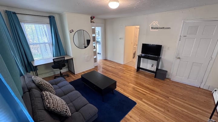 Spacious 2br Apt., 1st Floor, Near T - Cambridge, MA