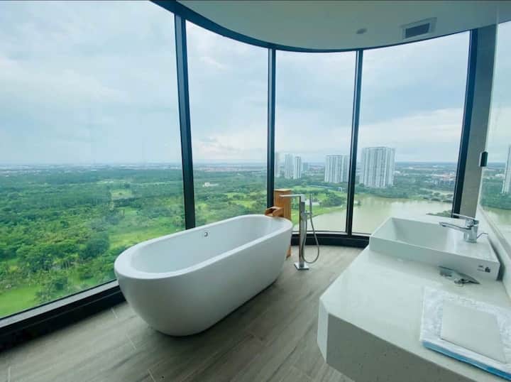 Luxury Panorama Swan Lake, Golf Course 3brs - Vietnam