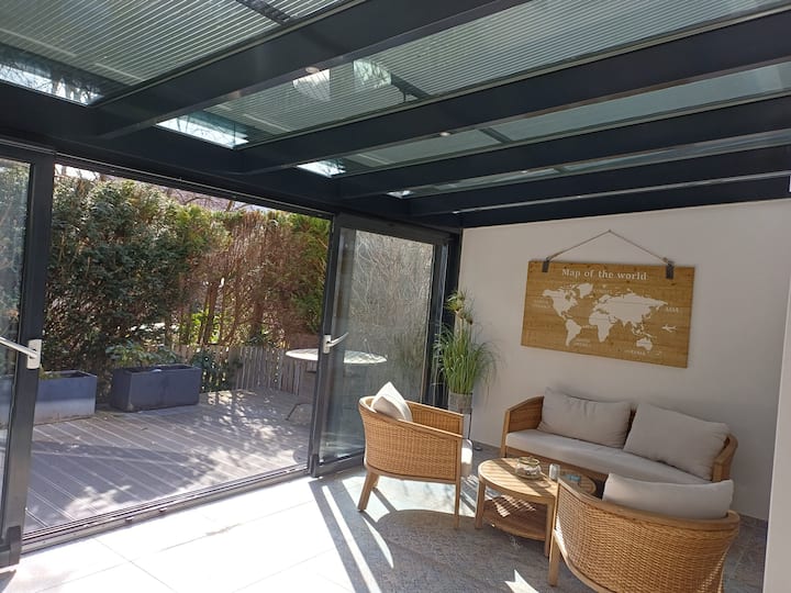 Helles, Geräumiges Haus In München-solln - Munich