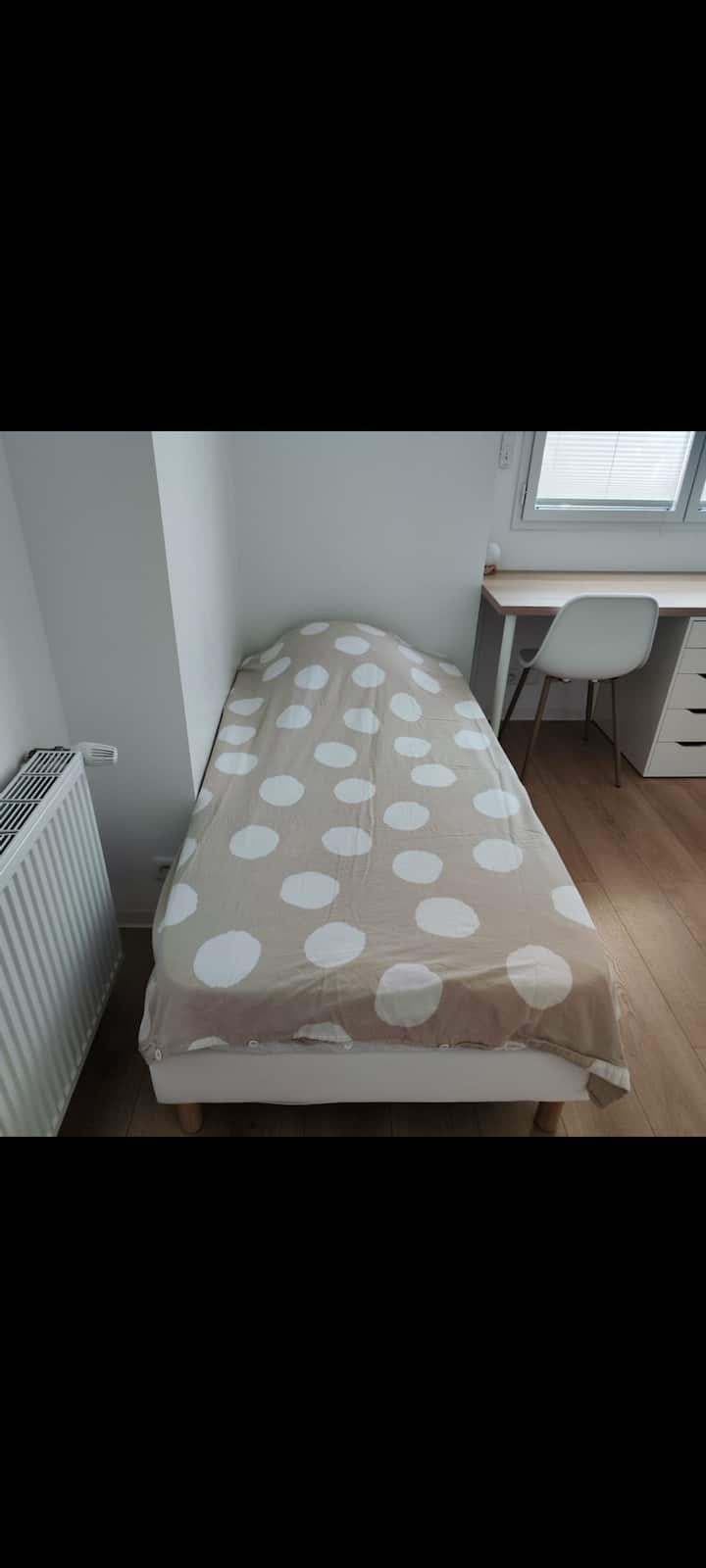 Chambre D'hôte Avec 2 Lits - Villepinte