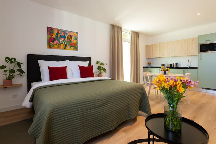 Wave Suite · Private Terrace · Ac · Parking - Madeira