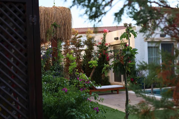 Bodrum Müstakilhavuzlu Müşteminatlı ŞöMineli Villa - Milas