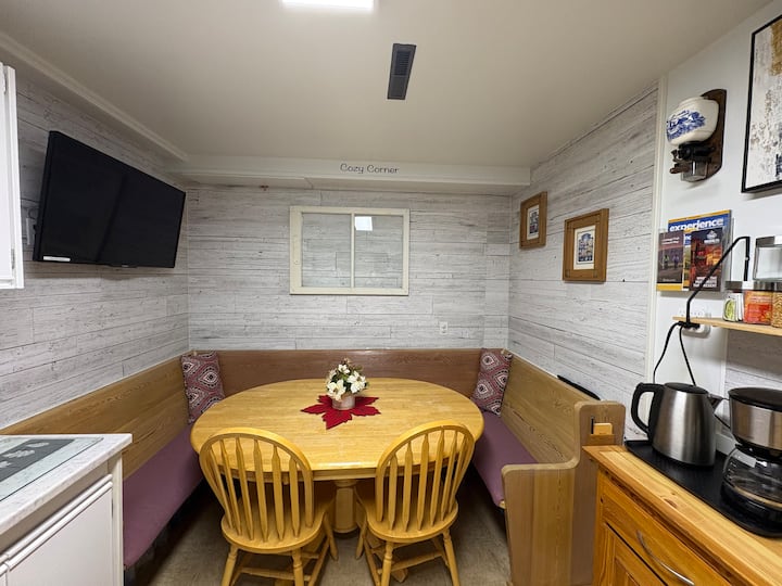 Cozy Corner - Medicine Hat