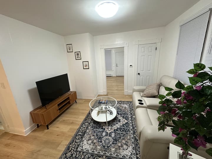 Luxurious Apartment - Hartford, CT