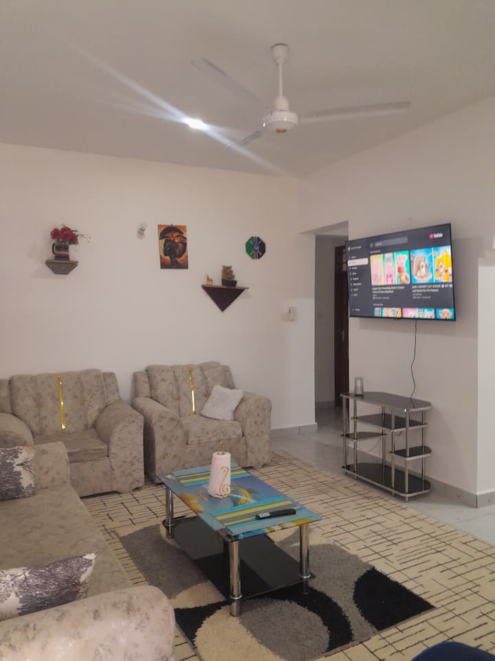 Dani Oceanlux Appartment - Diani Beach