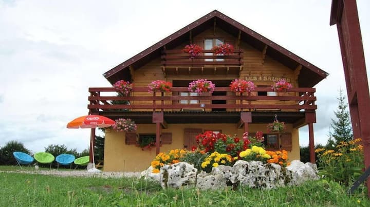 Chalet 8 à 14 Personnes Jura - Ski Et Randos - Mouthe