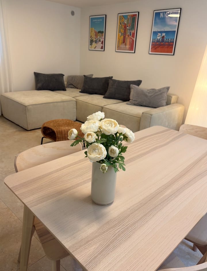 Appartement Neuf 3p - Proche Mer & Aéroport - ニース