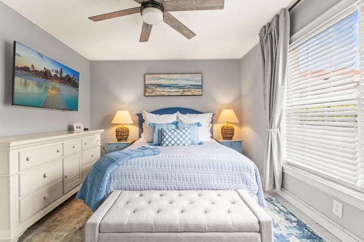 Colony Beach Club | Beachfront | Heated Pool - New Smyrna Beach, FL