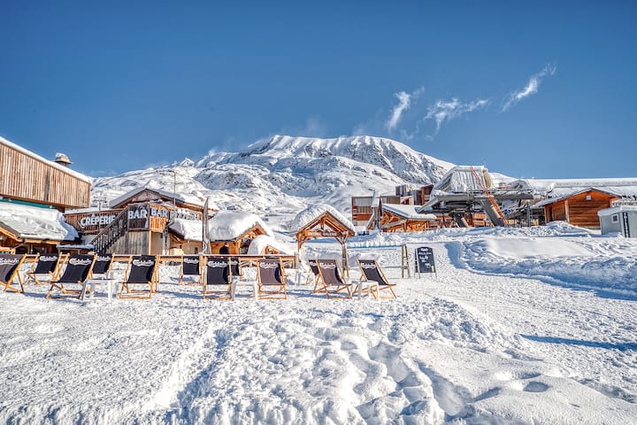 Lours Blanc  Centre & Proche Pistes  Parking - L'Alpe d'Huez