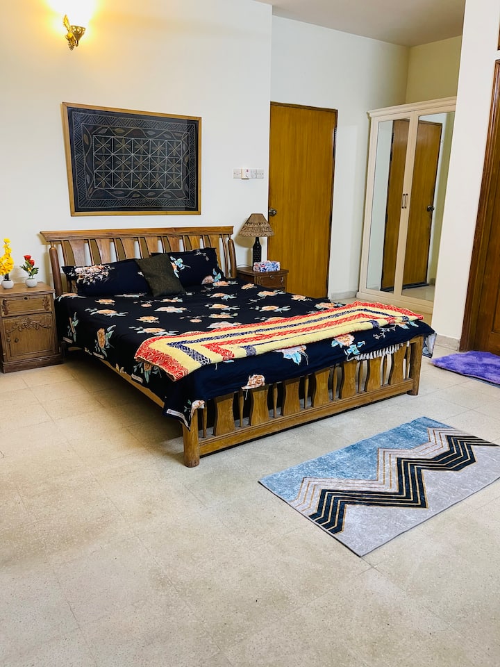 3 Br Ac Apartment In Gulshan | Near Lake - Dhaka