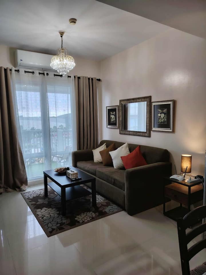 Happy Suites By Zeny @Sea Residences - Pasay