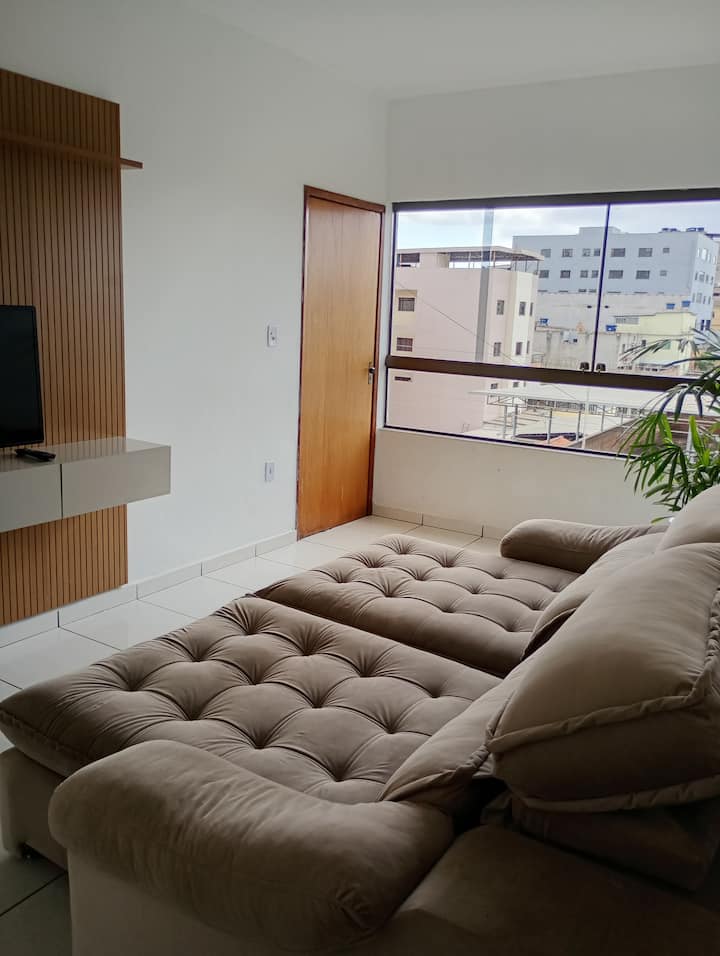 Apartamento Amplo Em Cons. Lafaiete - Conselheiro Lafaiete