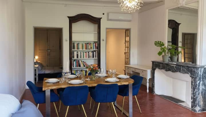 Spacieux Appartement Au Cœur Du Centre Ville - Pézenas