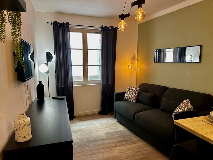 The Arsenal - Vieille Ville Toulon - Toulon