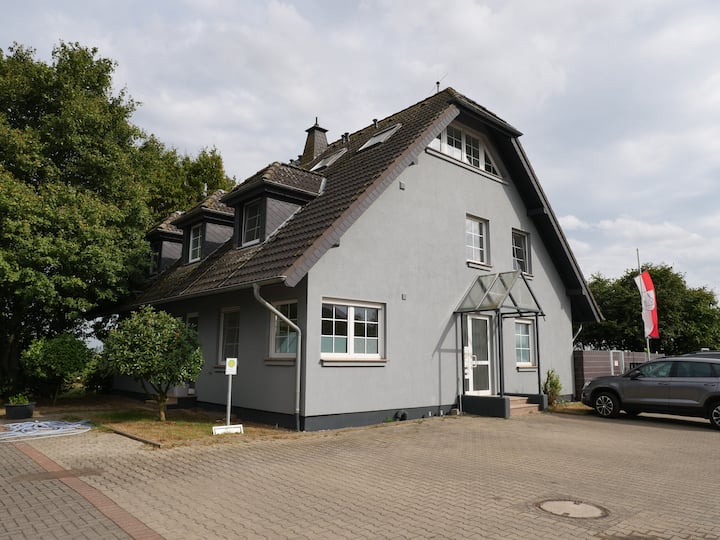Zentrales, Idyllisches Apartment - Korschenbroich