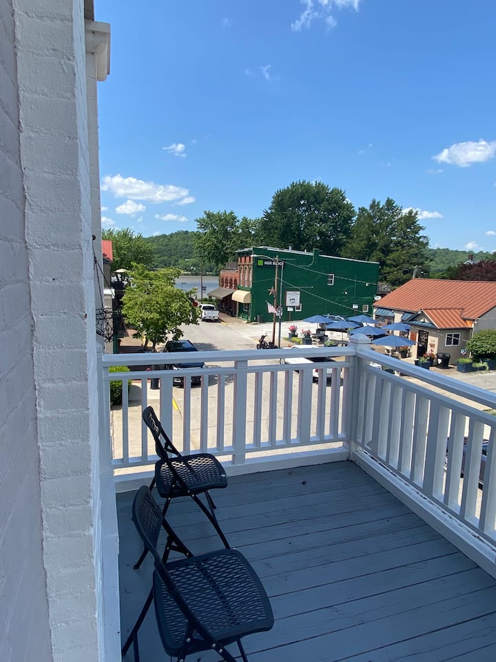 Augusta Pub - Apt. 2 - Georgetown, OH