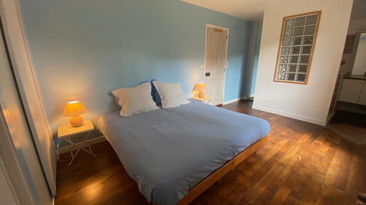 Chambre; Kamer La Vie Met Ontbijt, Zwembad - Conques