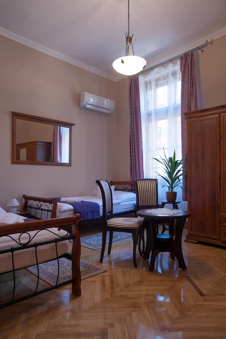 Csanabella Apartman - Szeged