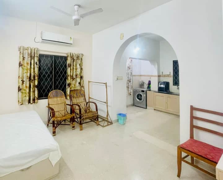 Little Pondy 300m To Beach In White Town - Pondichéry