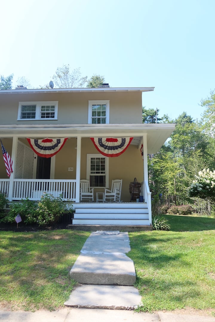 Cozy Coveside Island Retreat - Portland, ME
