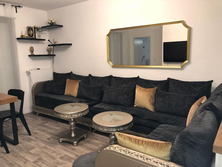 Grand Appartement Neuf Avec Ascenseur F4 - 봉디