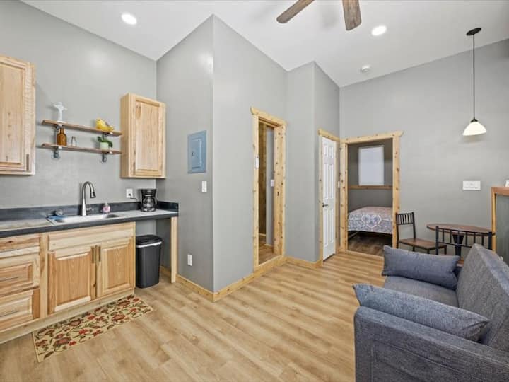 Cozy Corner  Alley - 1 Bedroom / 1 Bath - Ouray, CO