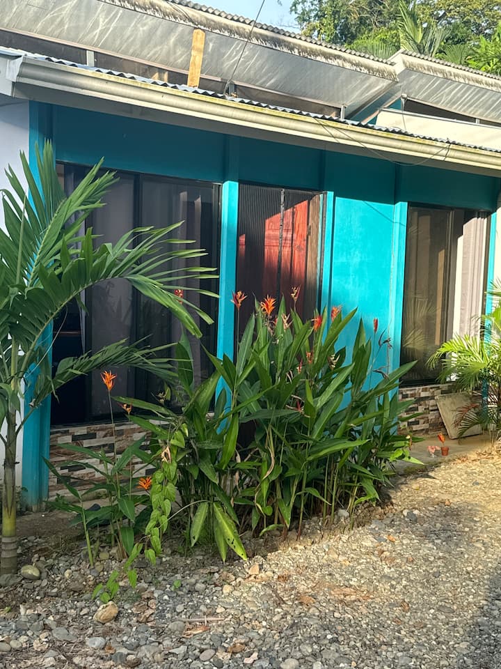 Cozy One Bedroom Walk To Beach & Dining Unit # 9 - Puerto Viejo de Talamanca