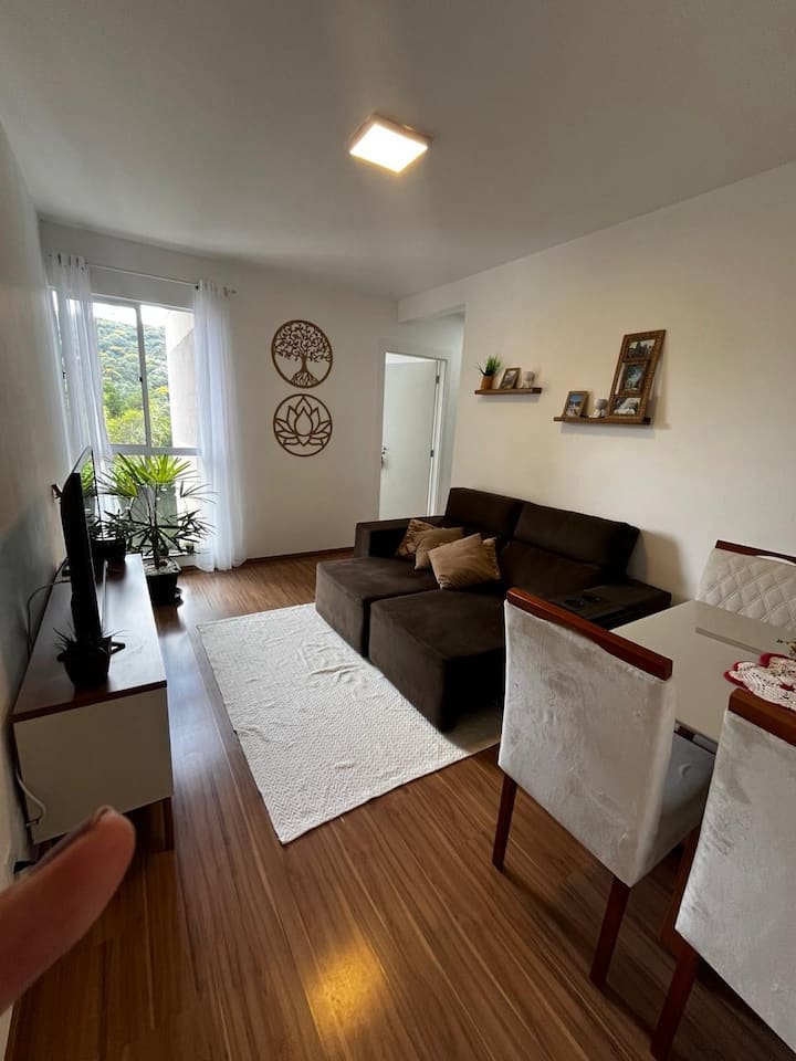 Refúgio Tranquilo Em Condomínio Completo Com Lazer - Teresópolis