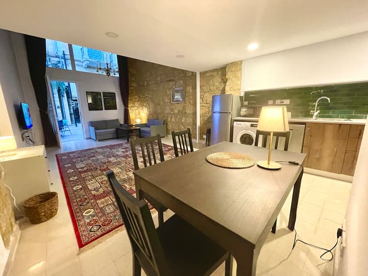 Klokkari Stays Chic 2-level 1-bdr By Platform 357 - Nicosia
