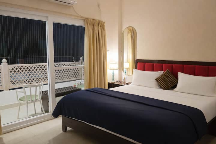 Grace Stay-peaceful Retreat Near Ganges - Varanasi