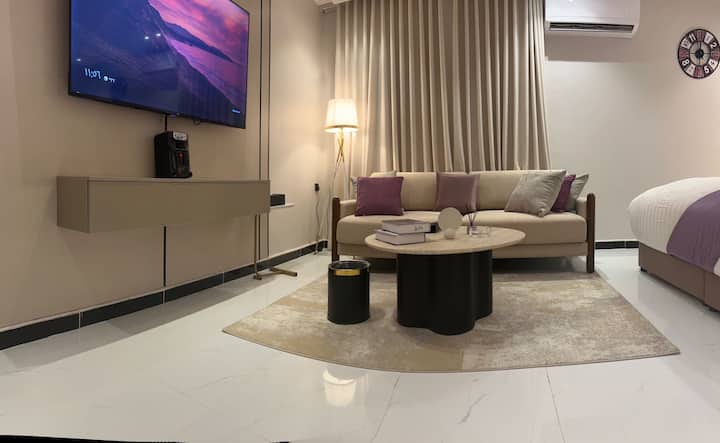 استديو حلا بلمسة اللافندر - قرب البوليفارد الملقا - Riyadh