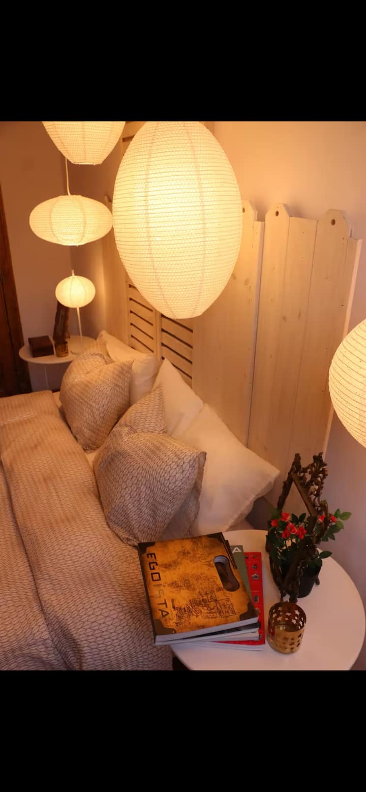 Charming Up Apartment Up To 12 - Lissabon