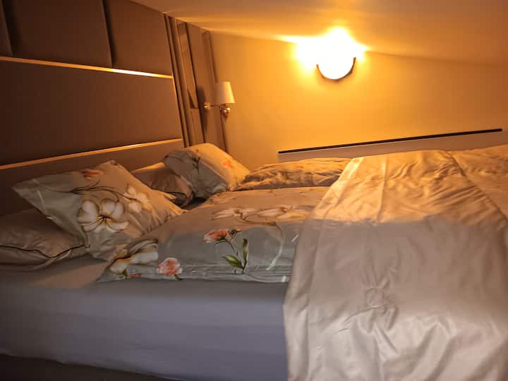 Просторно студио за двама - Shiroka Laka