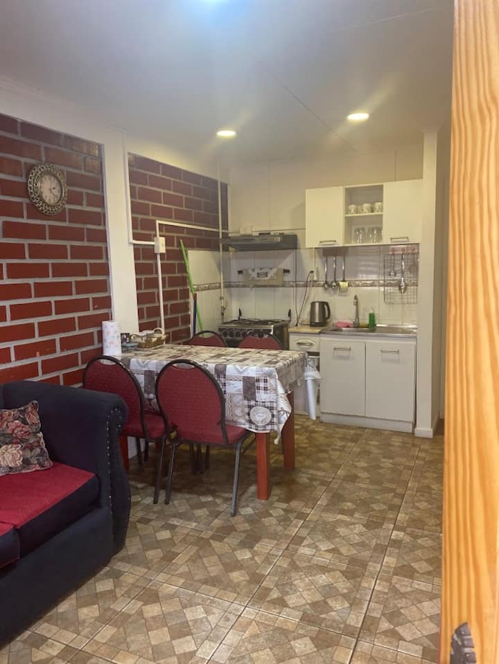 Departamento Central, Calefacción, Agua Caliente. - Puerto Natales