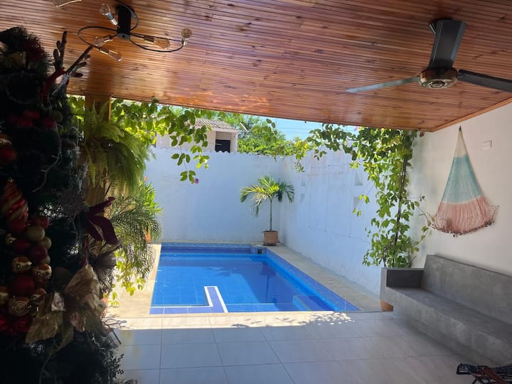 Casa Ginebra - Honda