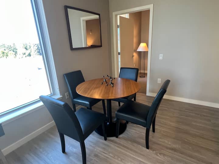 2be/2ba 888 Bellevue 365668 - Bellevue